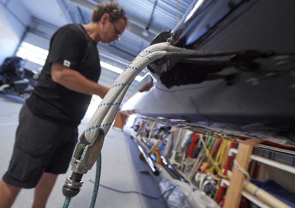 L’IMOCA 60 Charal au centre de toutes les attentions | Charal Sailing Team